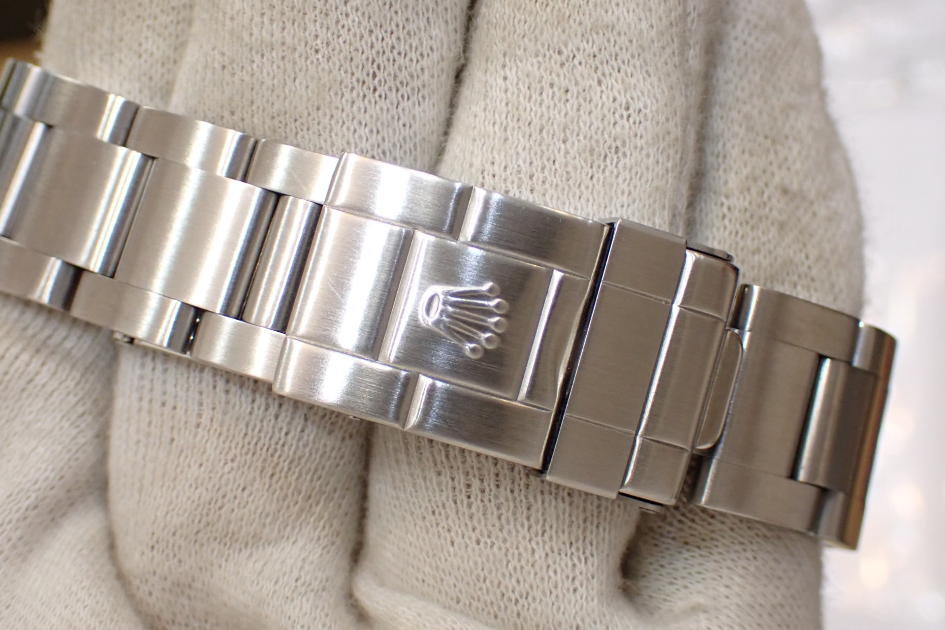 中古品A【ROLEX】ロレックス エクスプローラー1 Ref.114270 M番 ルーレットあり 2025年4月オーバーホール済み(2009年3月並行)